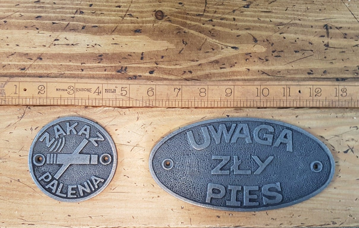Plaque UWAGA ZLY PIES AI 180mm x 90mm – Cottingham Collection