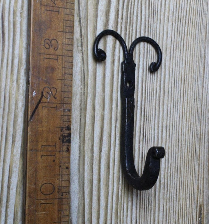 Rams Horn Scroll Hook Hand Forged Beeswax 90mm – Cottingham Collection
