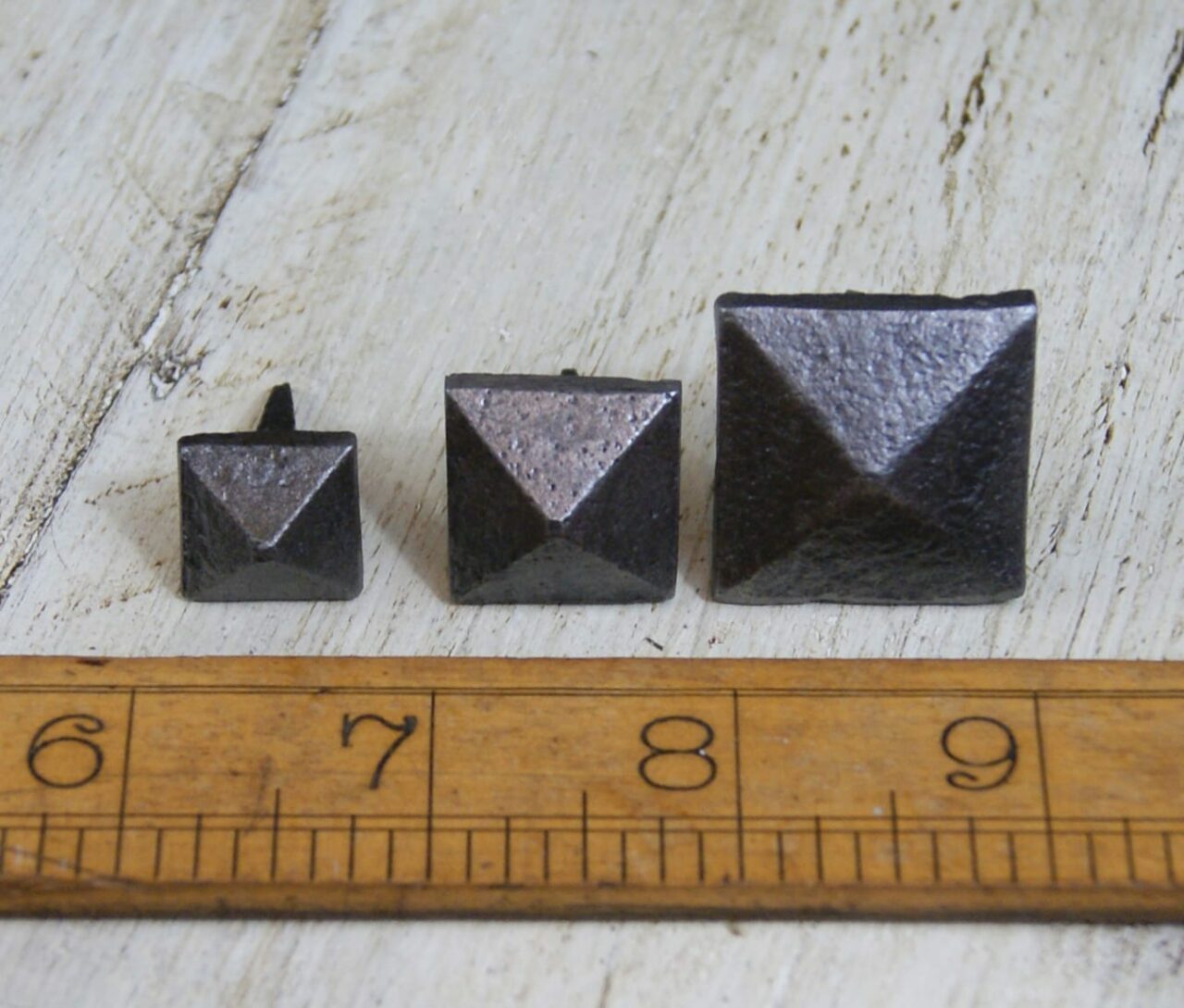 Stud Square Pyramid Head Cast Antique Iron 15mm – Cottingham Collection