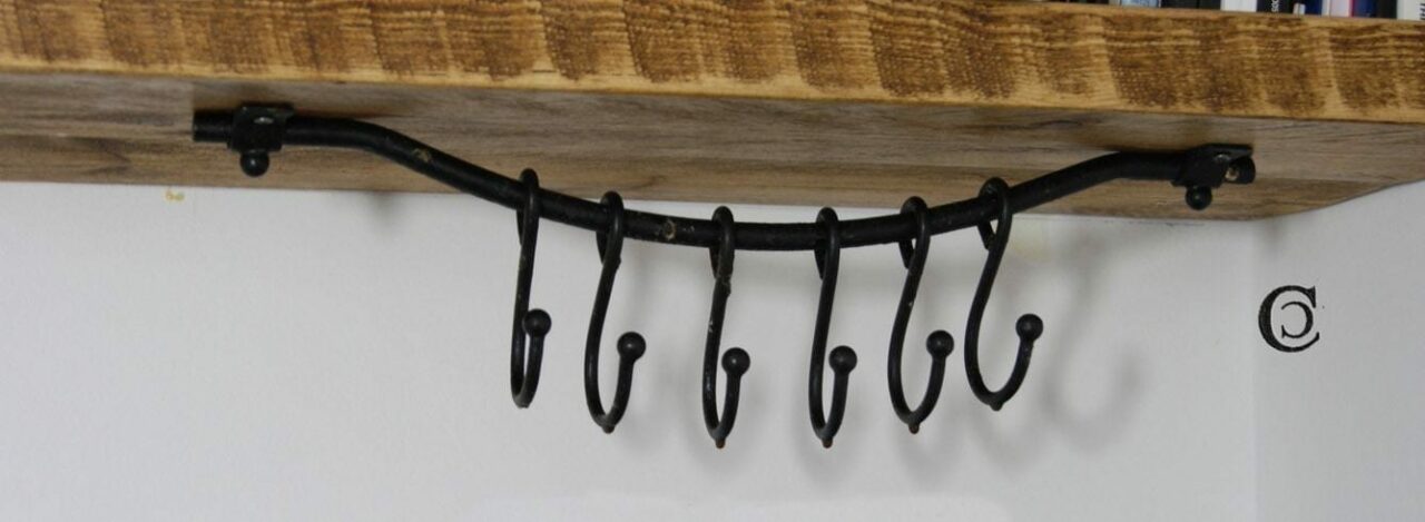 Sliding Hook Rail with 'S' Hooks Beeswax 400mm Bowley – Cottingham ...