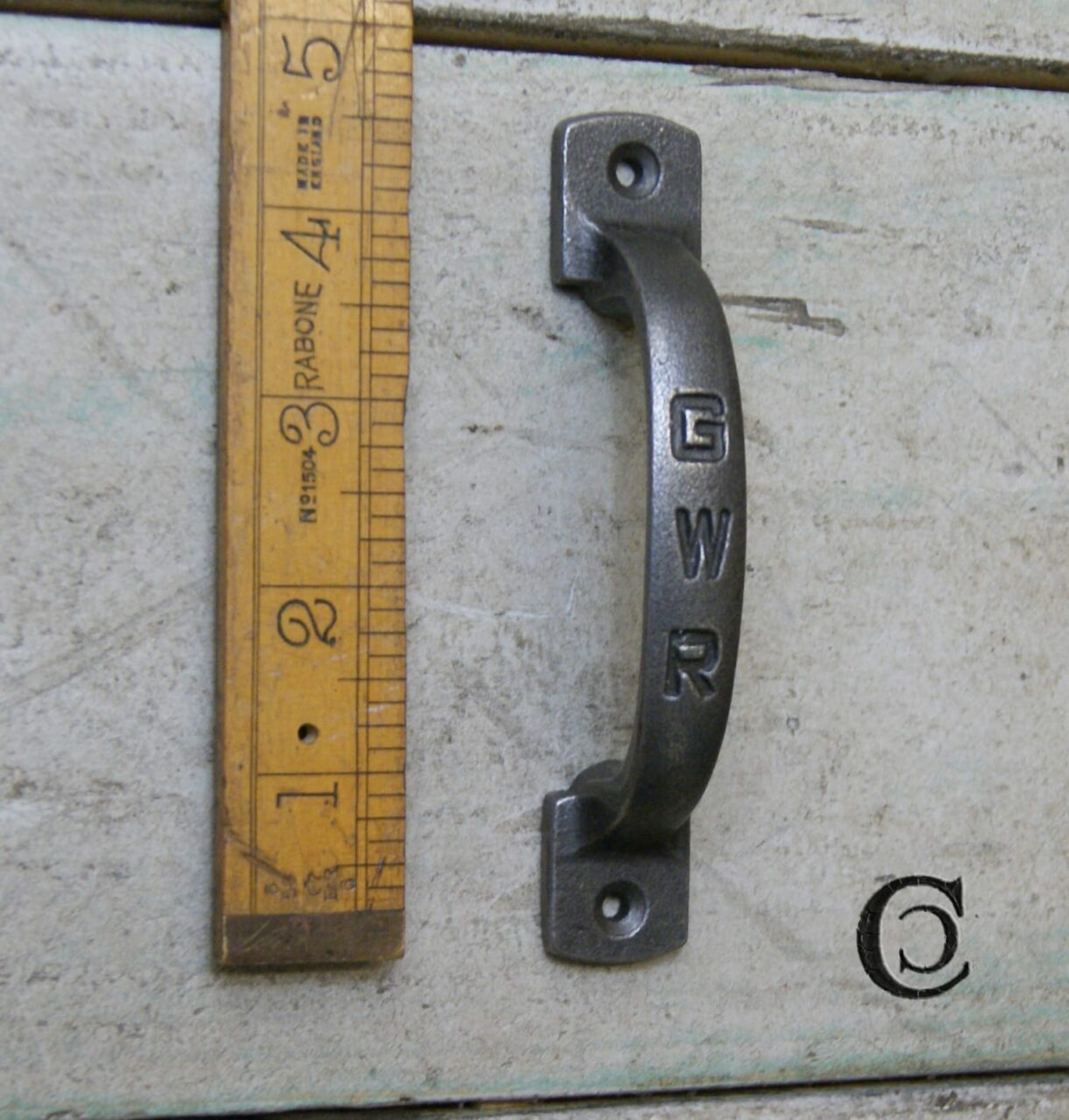 Square D Handle Vertical GWR Cast Antique Iron 120mm – Cottingham ...