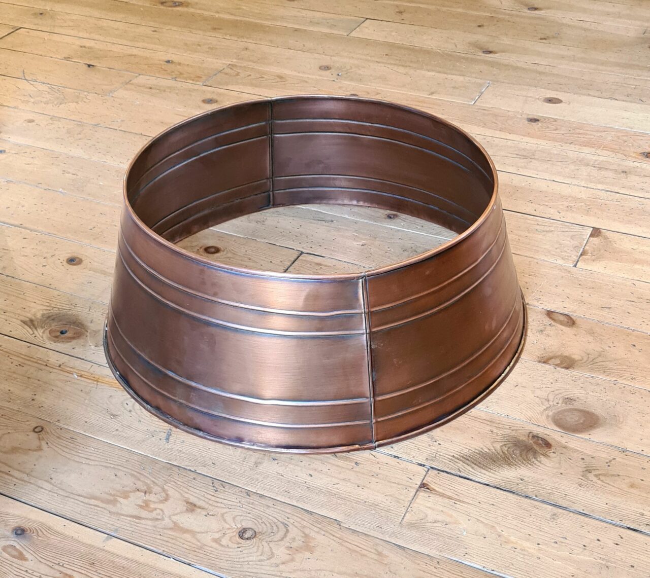 Christmas Tree Ring Copper Plated 570mm Diameter x 220mm High ...